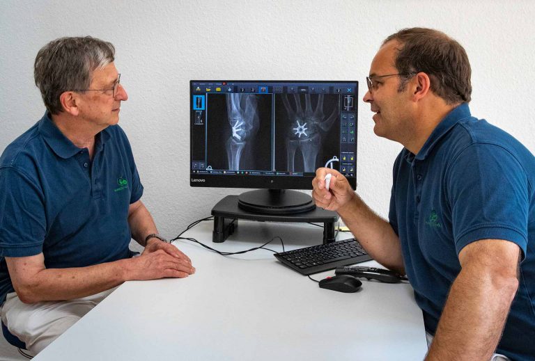 Die Praxis: Dr. Bernd von Maydell, Facharzt Paul Altmann und ihr Team